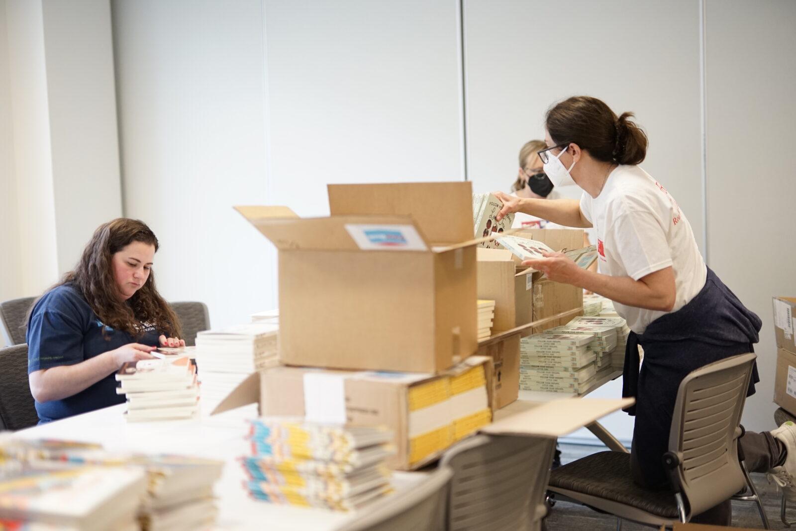 RORRI Corporate and Volunteer Opportunities - Reach Out And Read Rhode ...